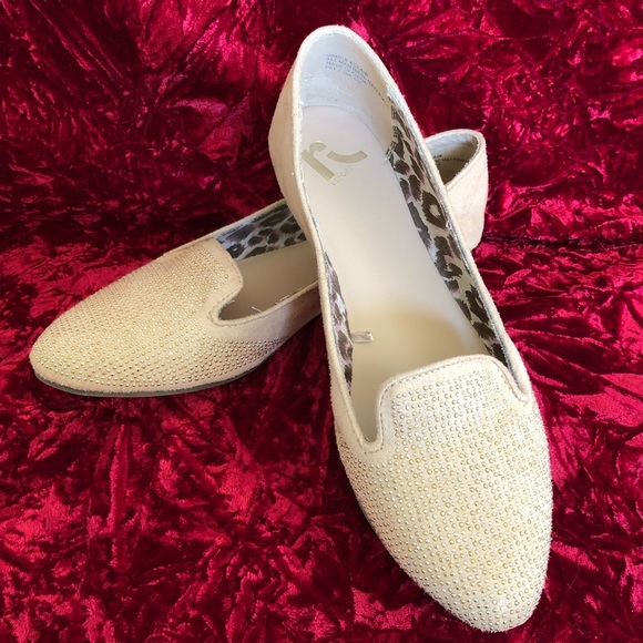Report | Shoes | Report Studded Suede Flats | Poshmark